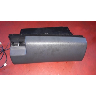 Handschuhfach schwarz Anschluss Aux-In Mercedes W210 2104405005 21068 ...