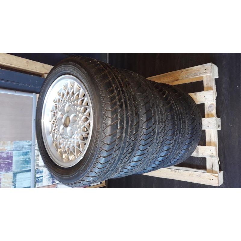 4 Alufelgen RIAL N7015535 KBA40713 7x15 ET 35 Mercedes W123 W126 R107 ...