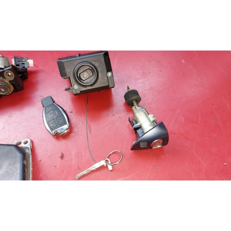 Zündschloss Fernbedienung Motorsteuergerät Mercedes W209 CLK 200 2711 ...