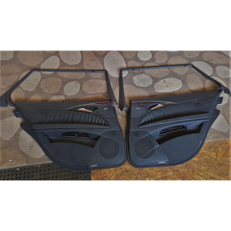 2x Türverkleidung hinten mit Rollo schwarz anthrazit Mercedes W211 S2 ...