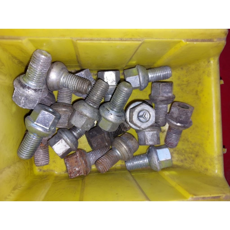 20x Radschrauben Radbolzen ORIGINAL Mercedes W126 W107 Stahlfelgen 00 ...