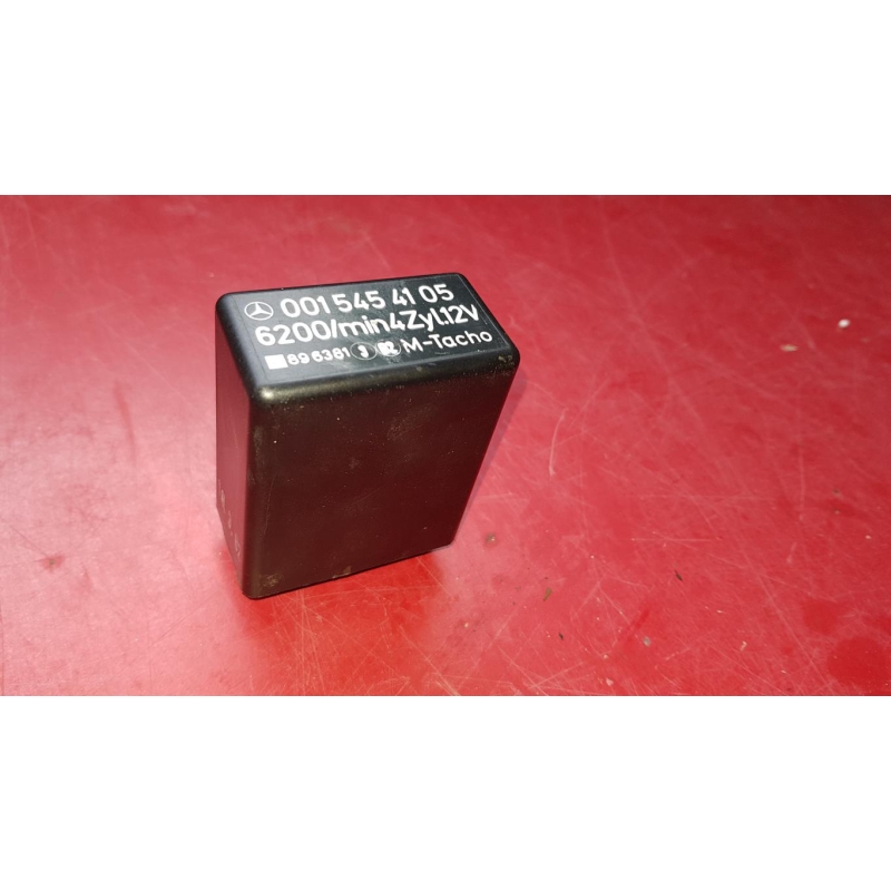 Kraftstoffpumpenrelais Mercedes W123 230E CE TE 4-Zylinder 0015454105 ...