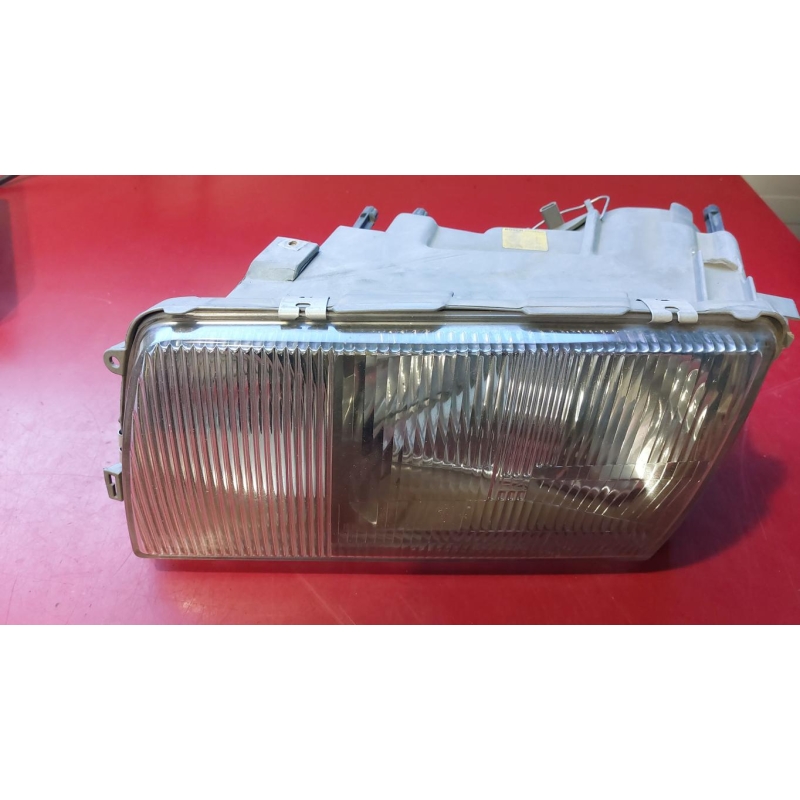 Scheinwerfer links original Bosch Mercedes W126 SE SEL 1268208961, 49,99